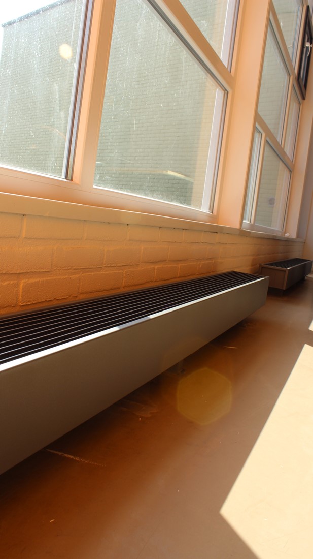 JAGA MINI VRIJSTAANDE CONVECTOR L=600MM H=80MM TYPE19 VERKEERSWIT ...